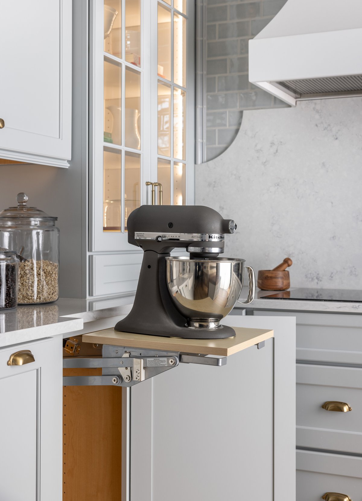 Celebrate Home for the Holidays: Kitchen Design Tips for Hosting Events