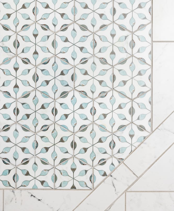 Creating a Beautiful, Traditional Master Bath in a Challenging Space